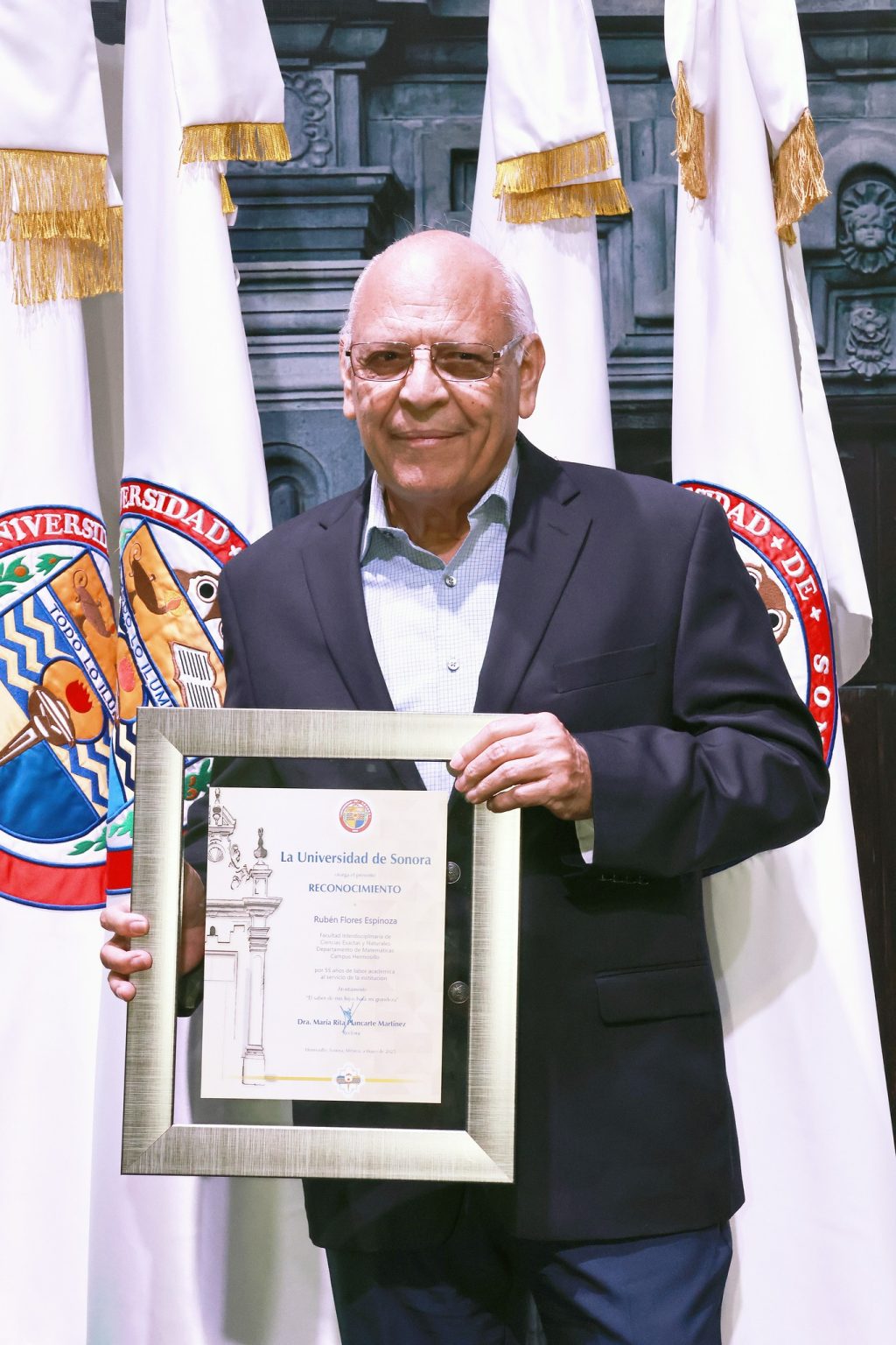 Rubén Flores Espinoza: – Universidad de Sonora
